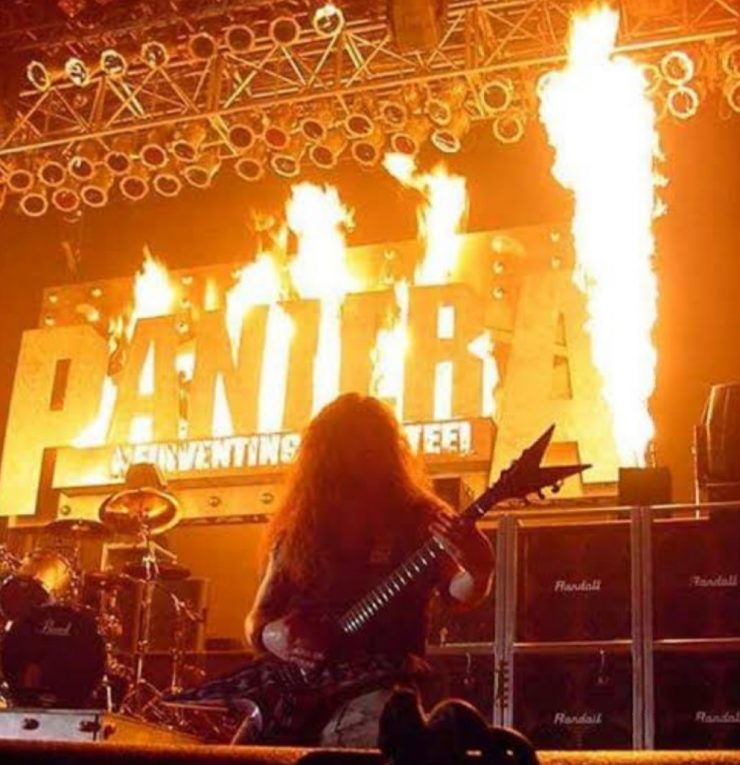 Pantera en el OzzFest 2000 – Maniac